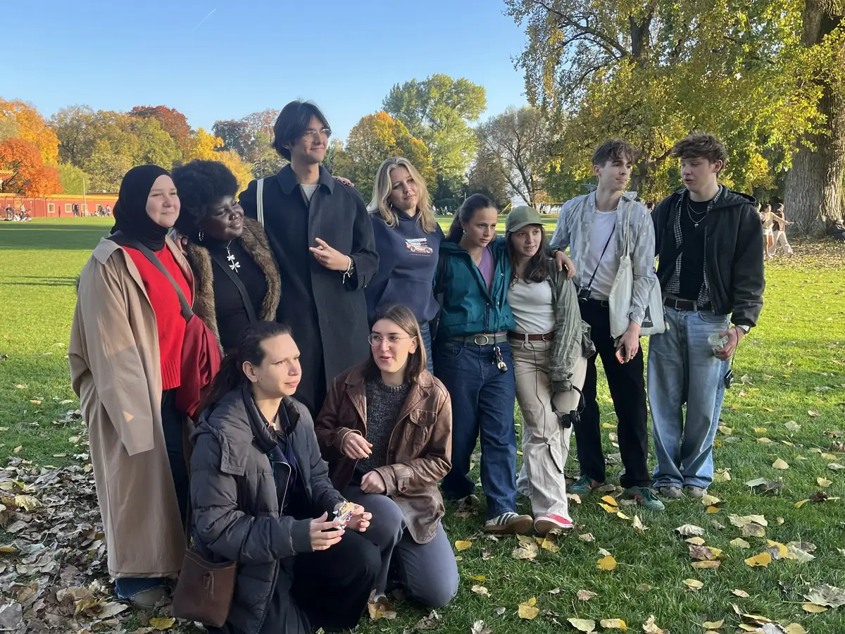 Iced Matcha und Labubu: «Performative Male Contest» kommt nach Zürich ...